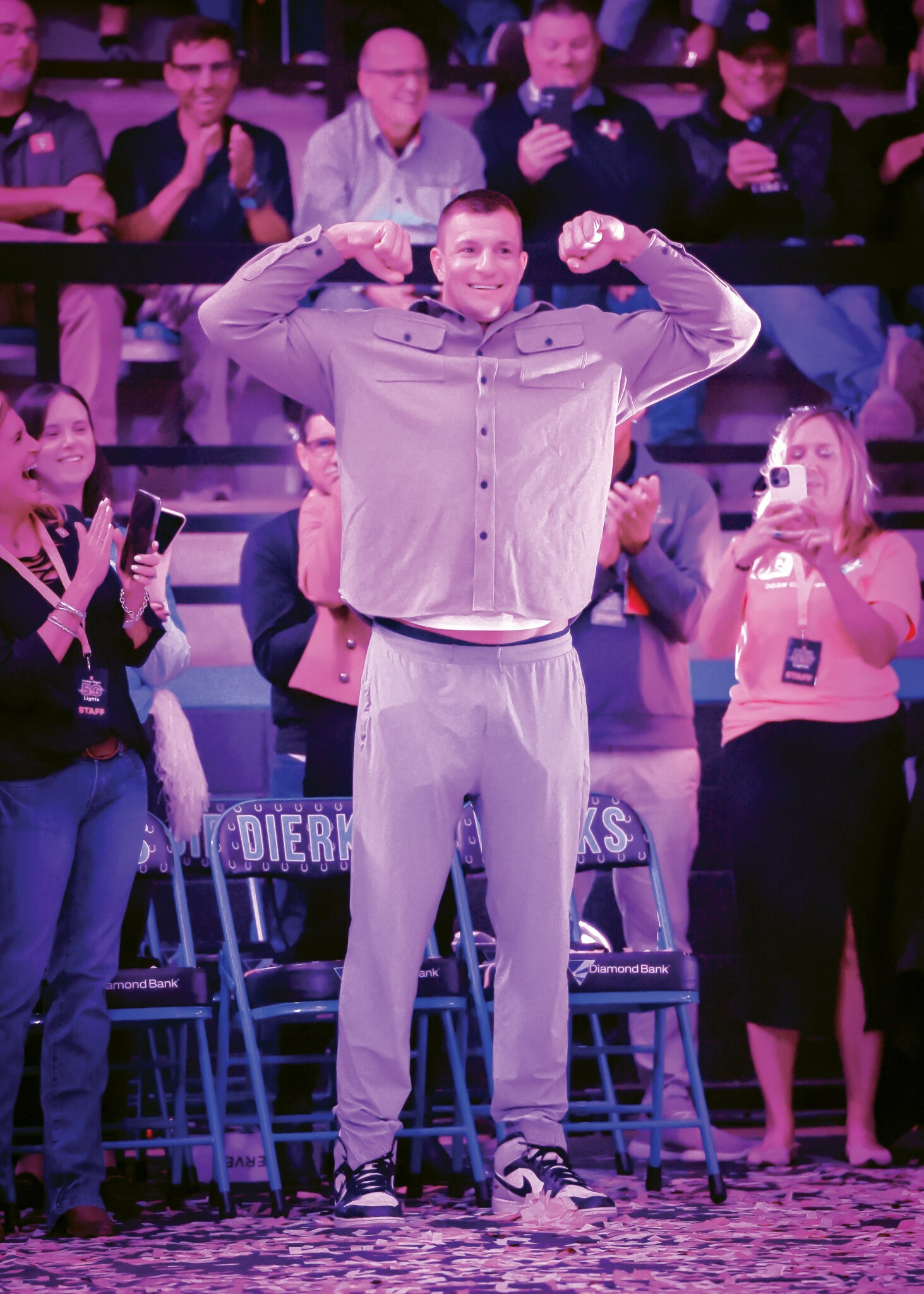 GRONKED! $1M grand prize delivered with huge party for Dierks High ...